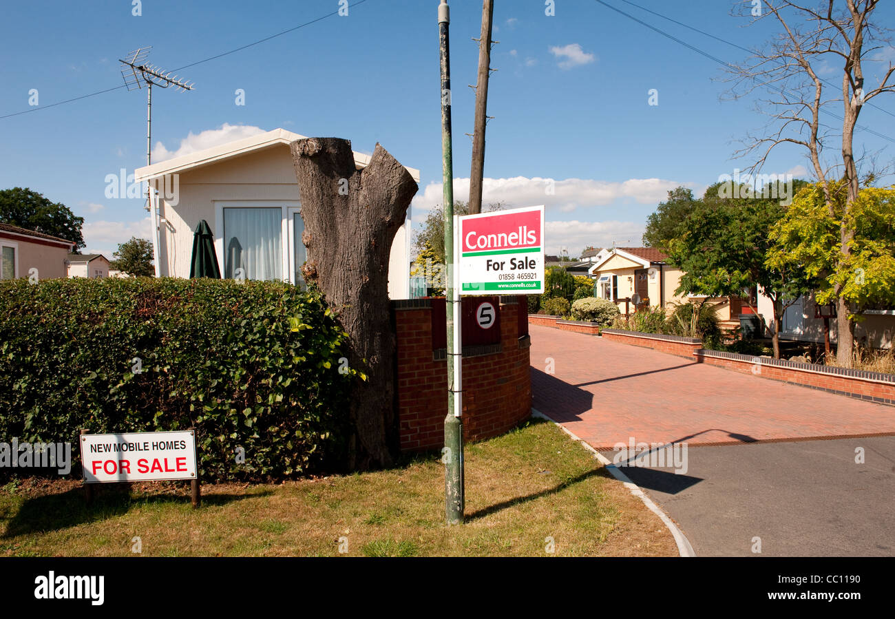 Caravan park sign hi-res stock photography and images - Alamy