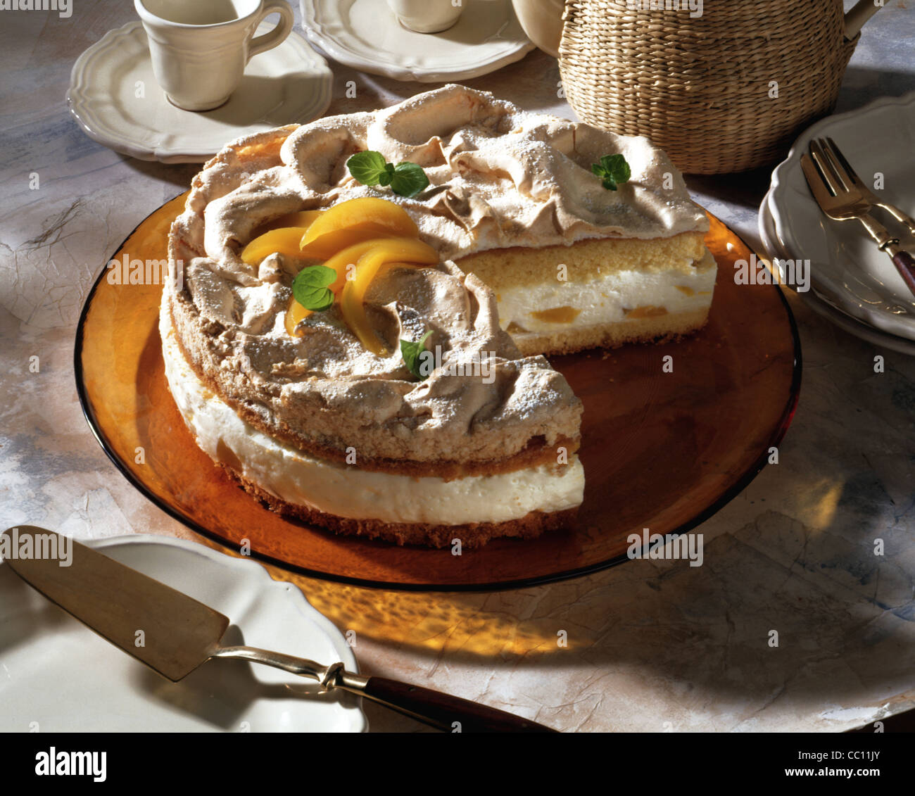 Meringue - mango tart with yogurt Stock Photo - Alamy
