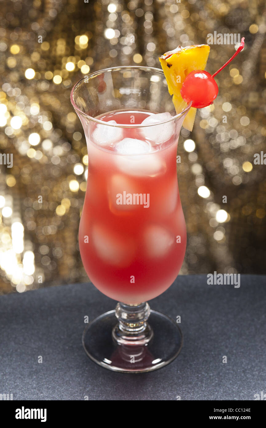 Singapore Sling cocktail Stock Photo - Alamy