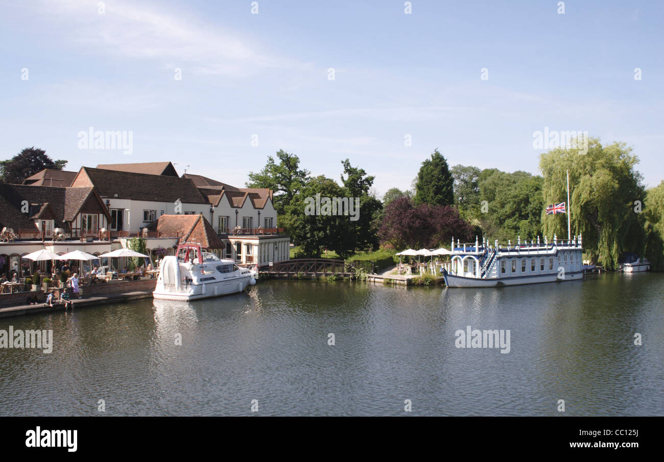 Goring Thames Stock Photos & Goring Thames Stock Images - Alamy