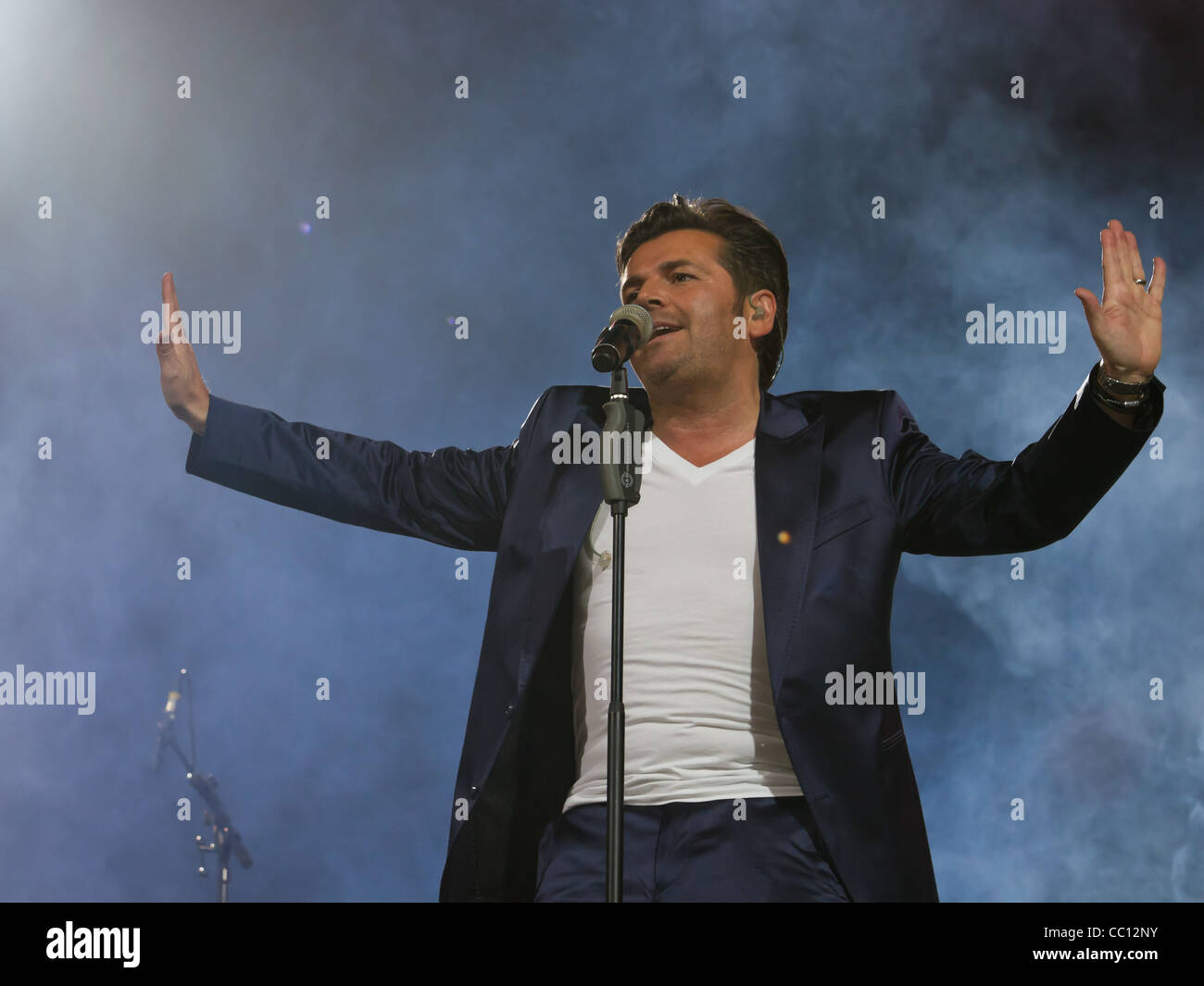 Modern talking band hi-res stock photography and images - Alamy