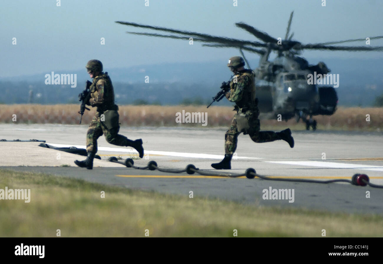 31st security forces squadron hi-res stock photography and images - Alamy