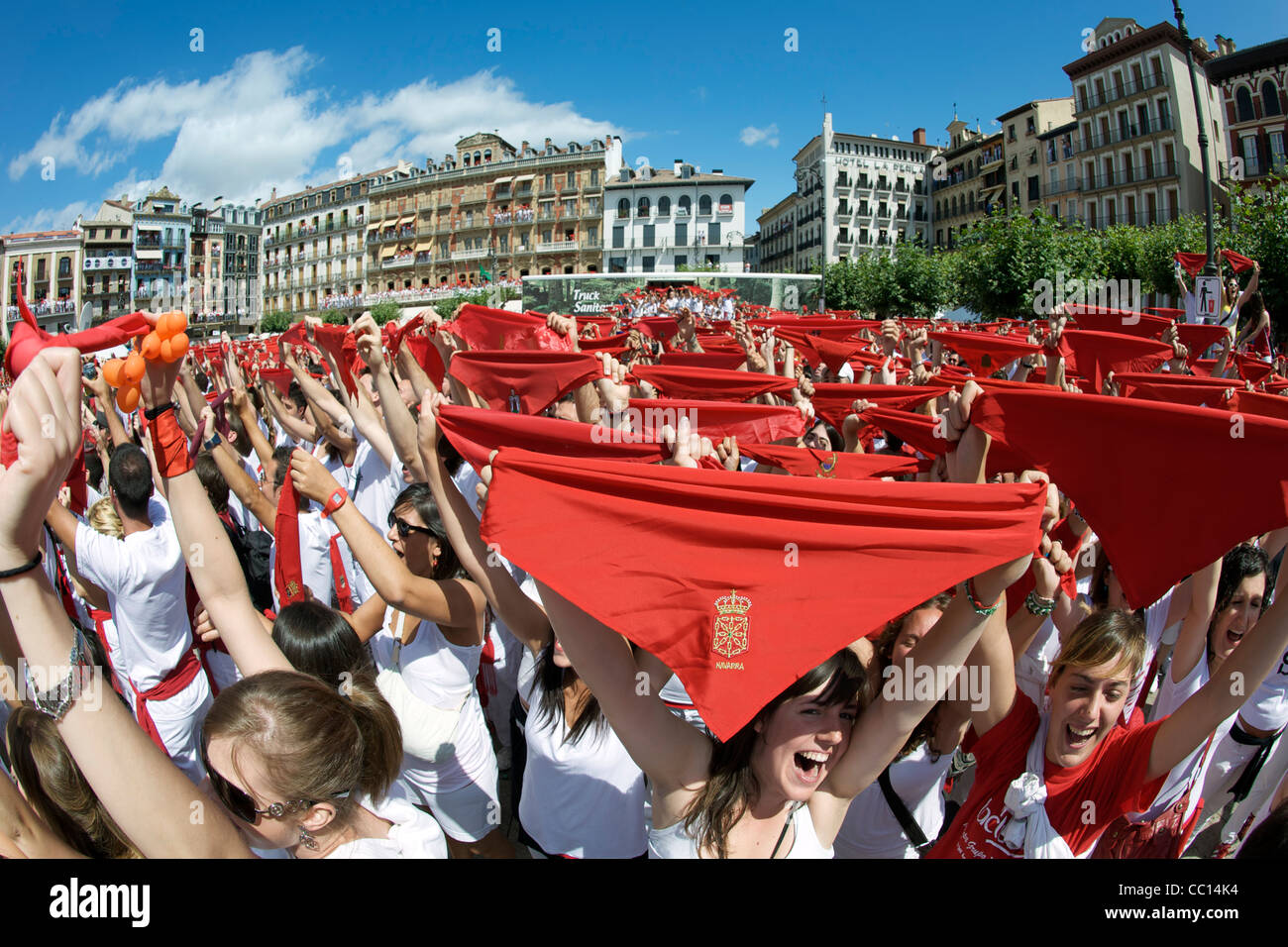 Jubilant crowds at the opening ceremony of the annual festival of San ...