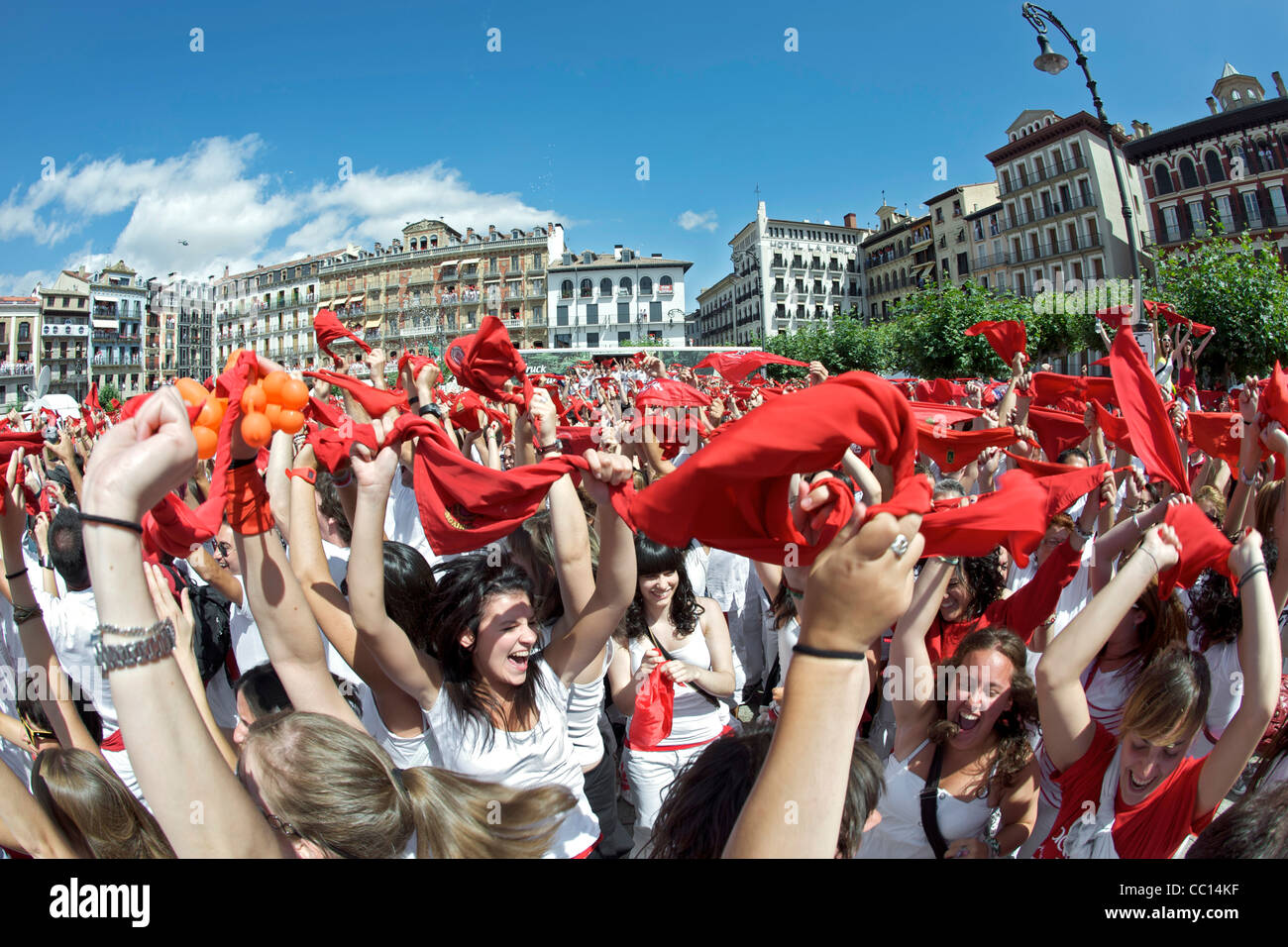 Jubilant crowds at the opening ceremony of the annual festival of San ...
