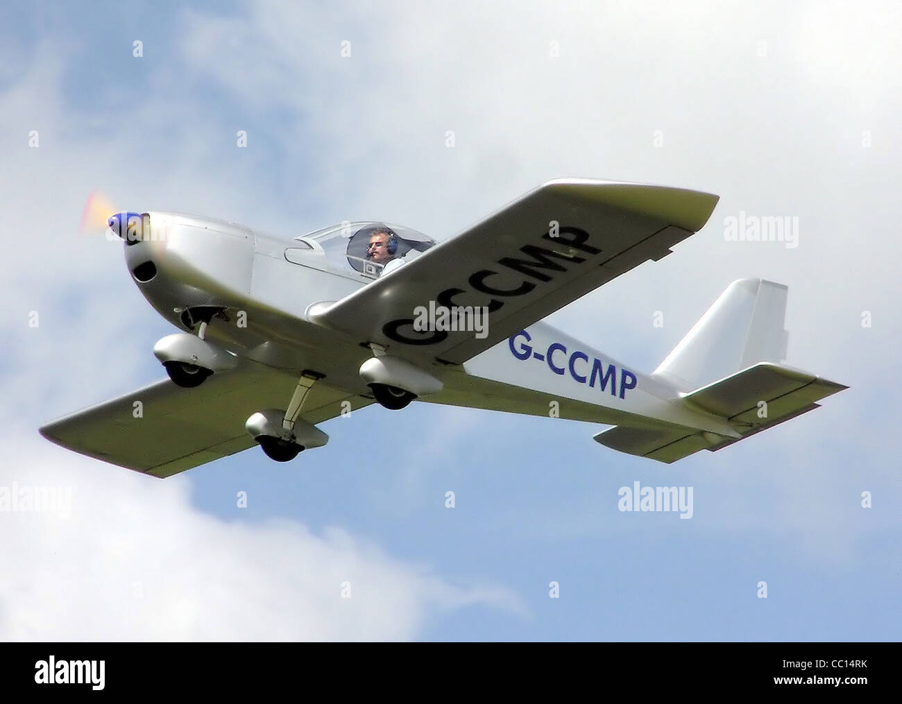 Evektor eurostar ev 97a ultralight aircraft at kemble airfield hi-res ...