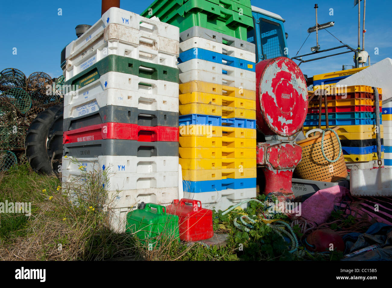 Empty fish boxes hi-res stock photography and images - Alamy