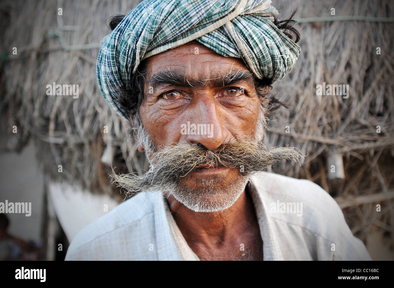 Meghawal tribal people in Kutch, India Stock Photo - Alamy