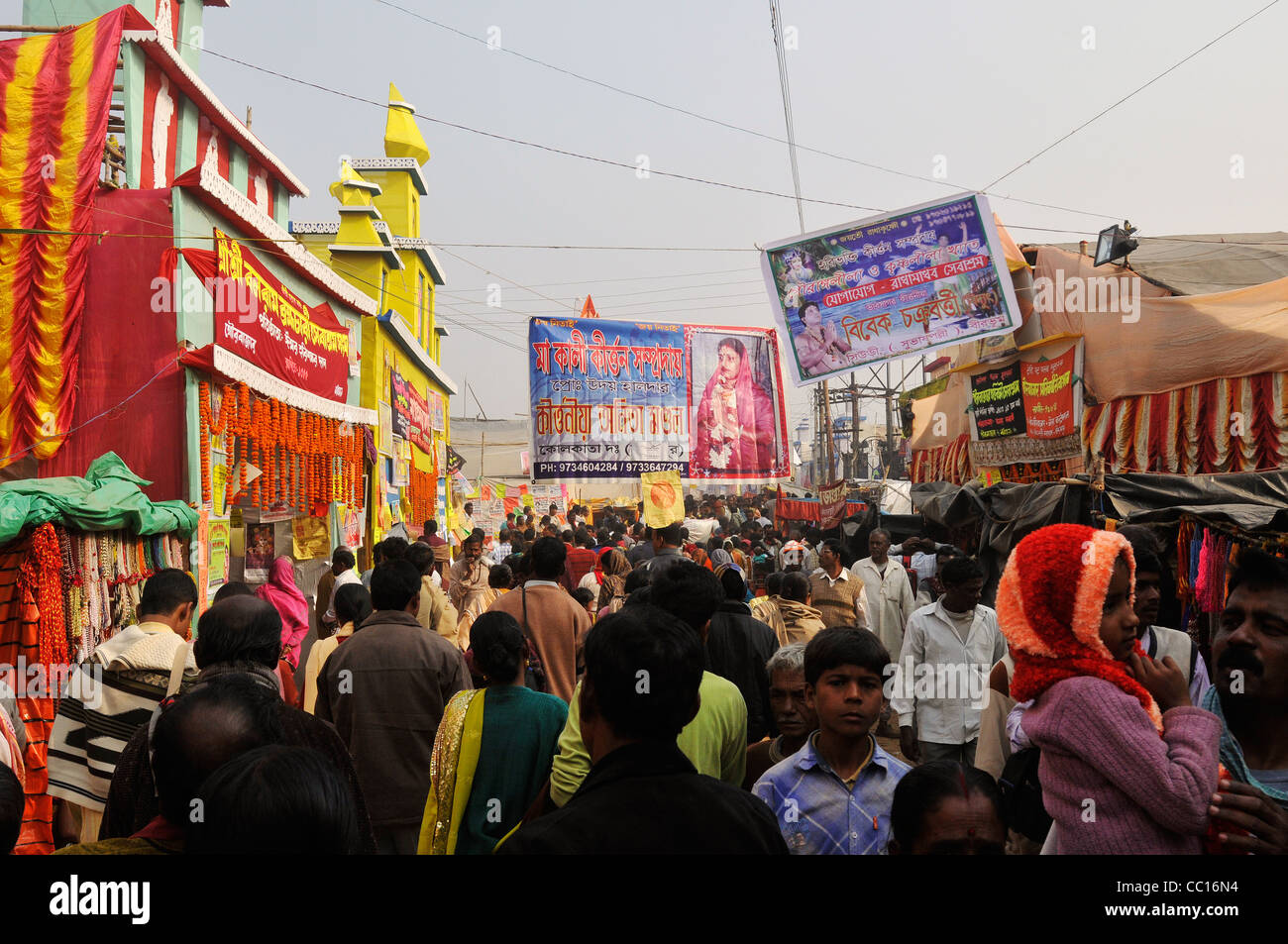 A fair (mela) at Kenduli in the Indian state of West Bengal Stock Photo ...