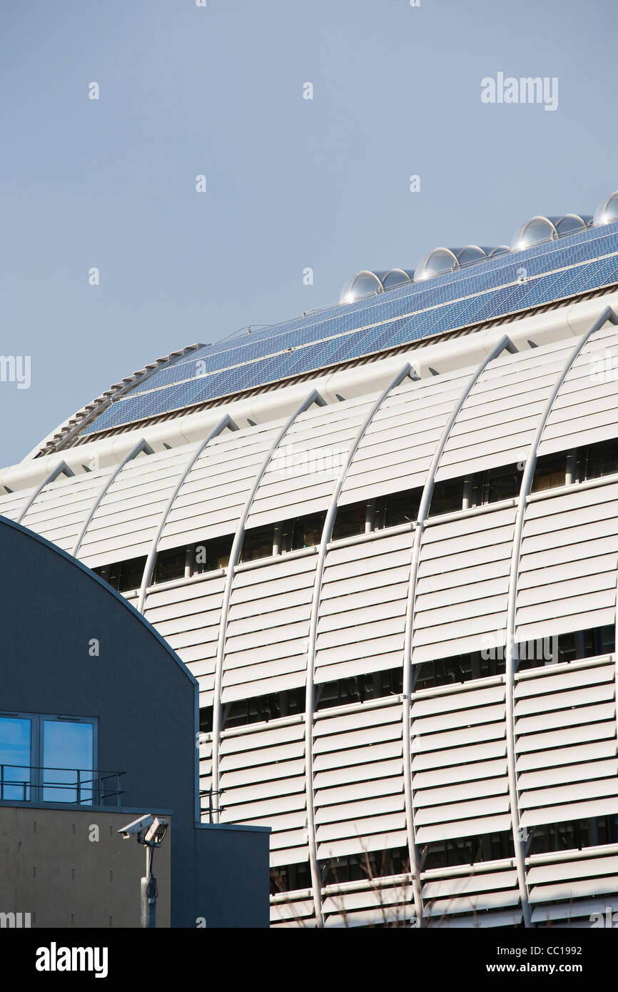 The Devonshire Building at Newcastle University is a green building ...