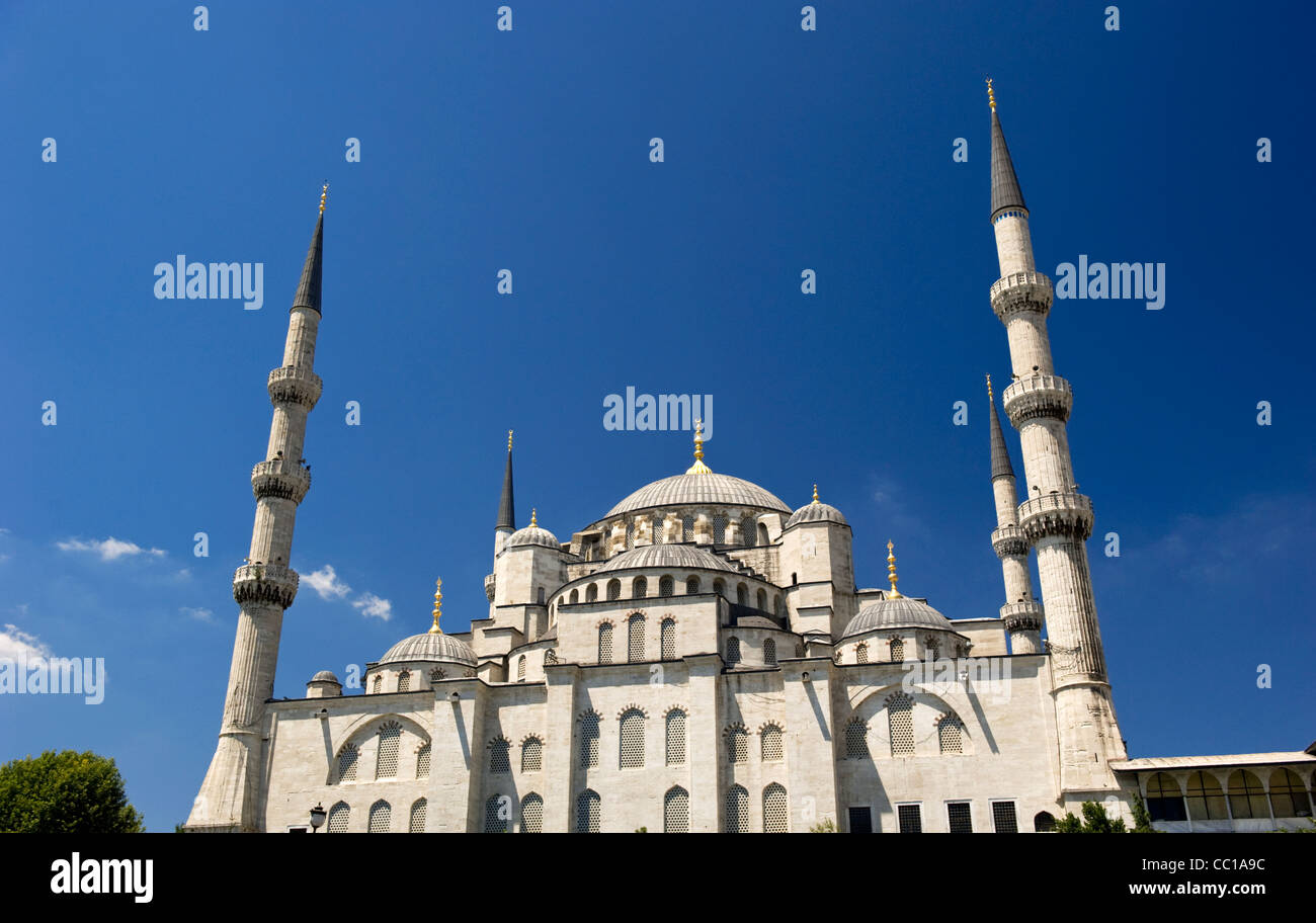 Side view of The Blue Mosque, Istanbul, Turkey Stock Photo - Alamy