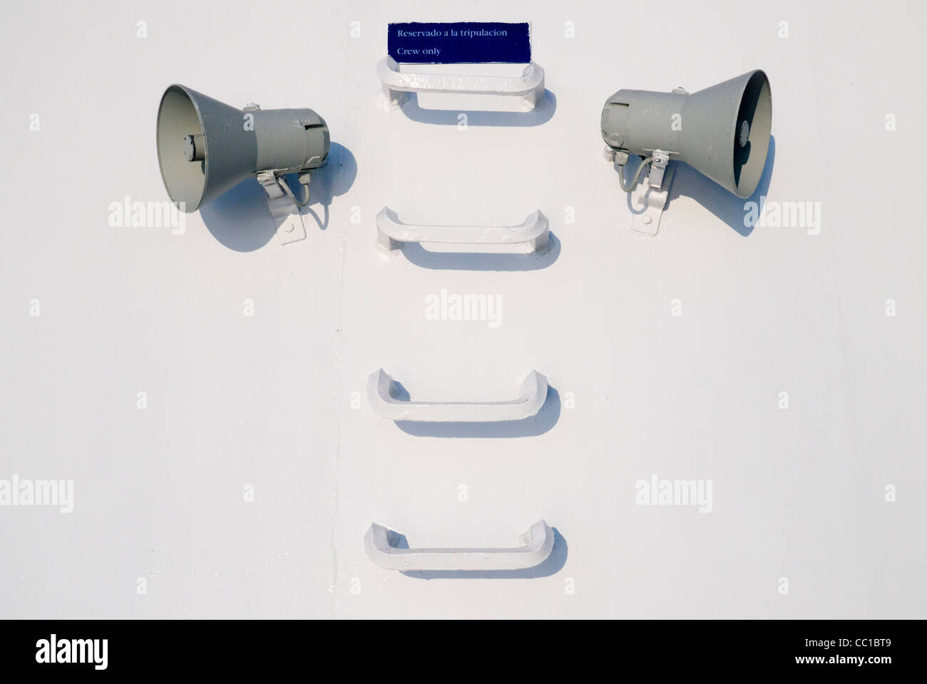 Ladder rungs ladder rung hi-res stock photography and images - Alamy