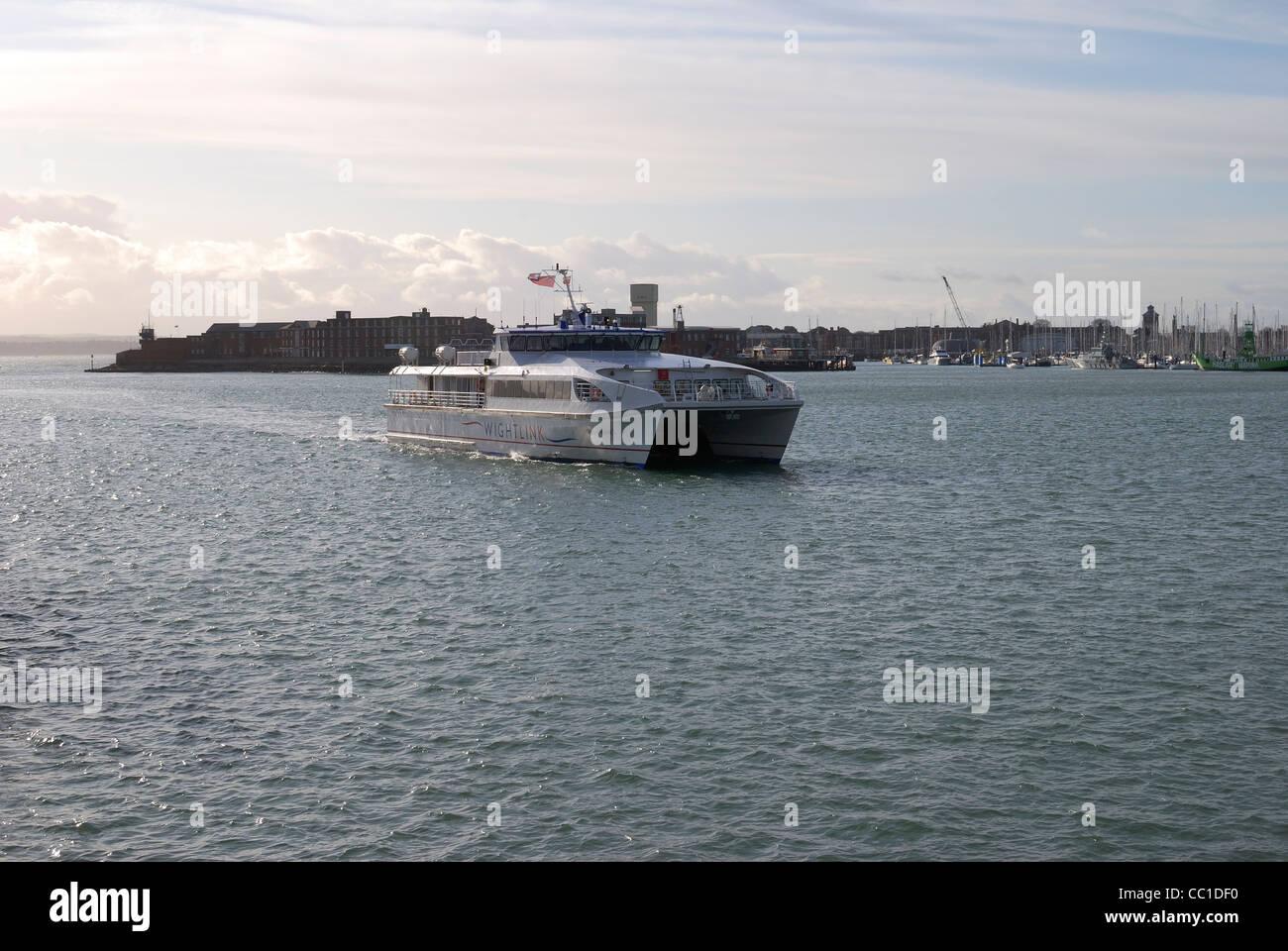 WightLink, Isle of Wight Ferry (Catamaran) entering Portsmouth Harbour ...