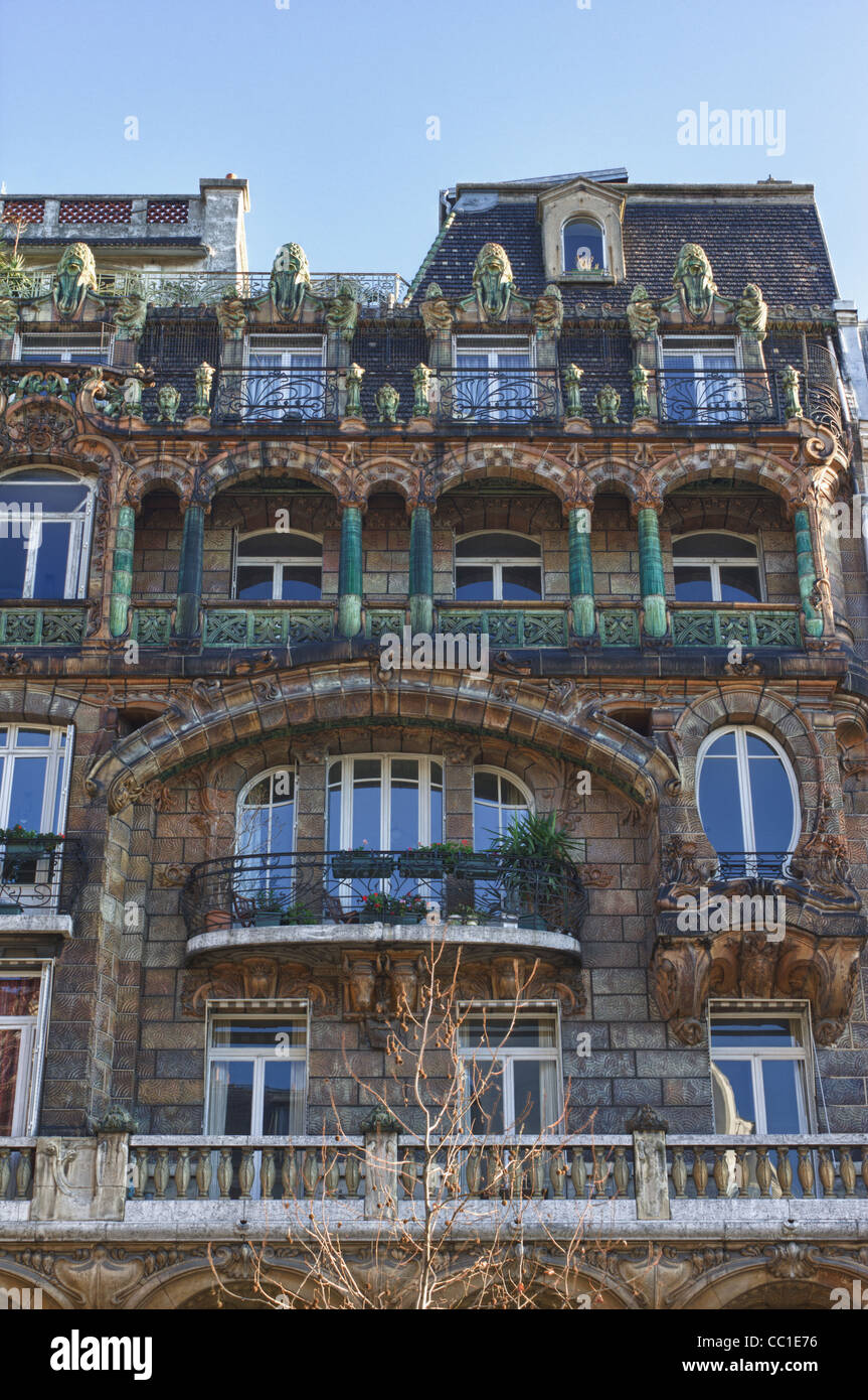 Rapp paris hi-res stock photography and images - Alamy