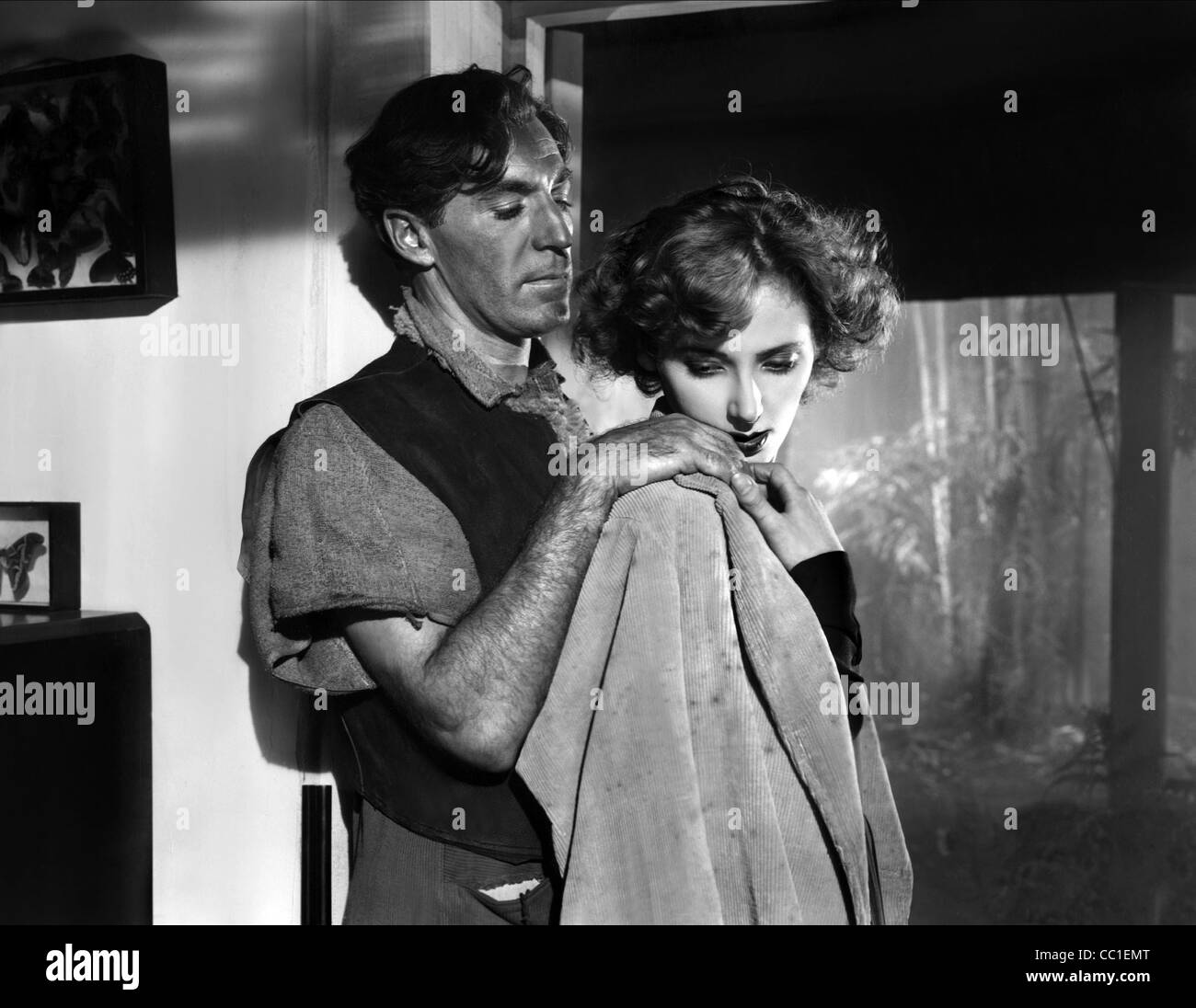 DAVID FARRAR, KATHLEEN BYRON, BLACK NARCISSUS, 1947 Stock Photo - Alamy