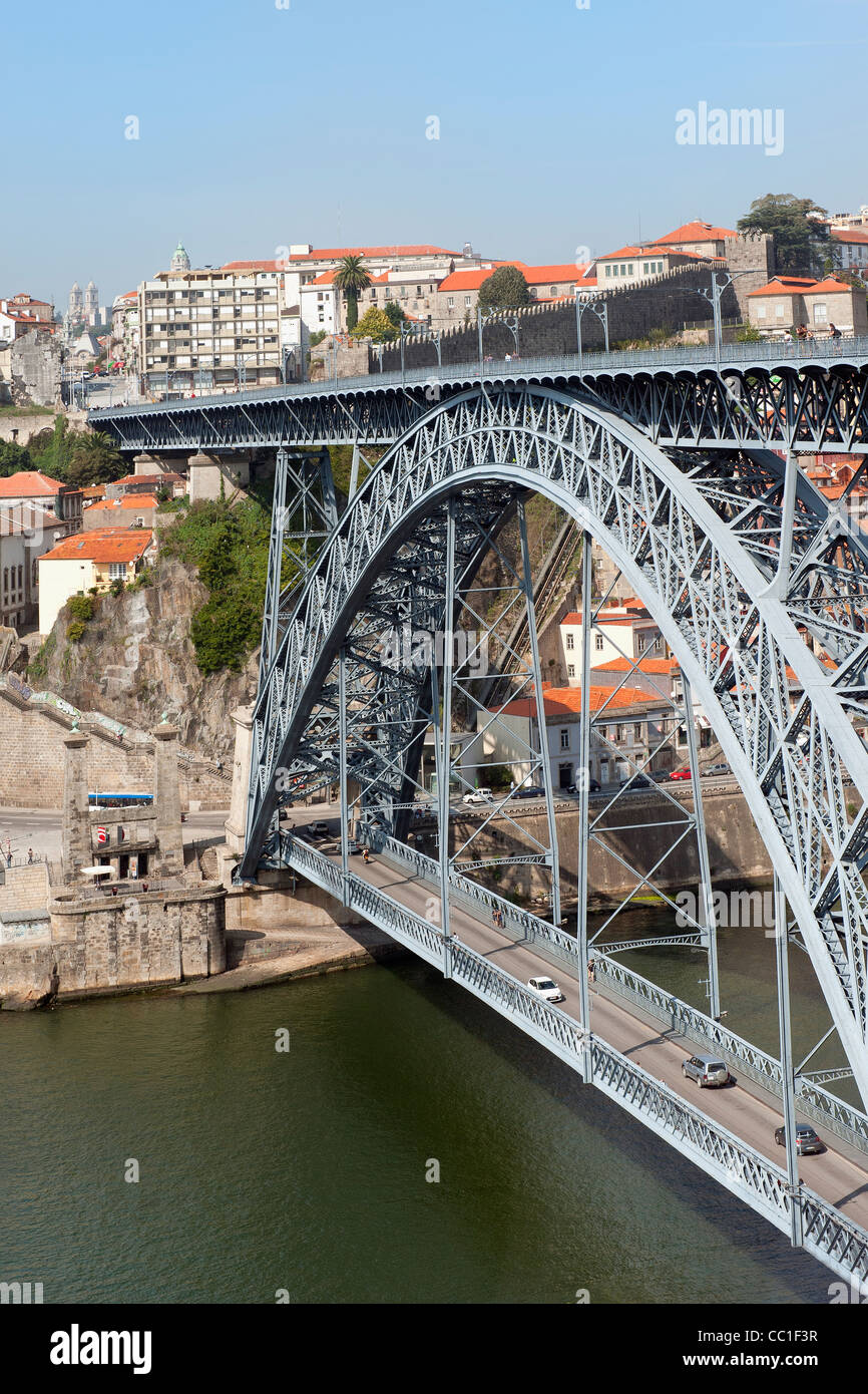 Luis i bridge porto hi-res stock photography and images - Alamy