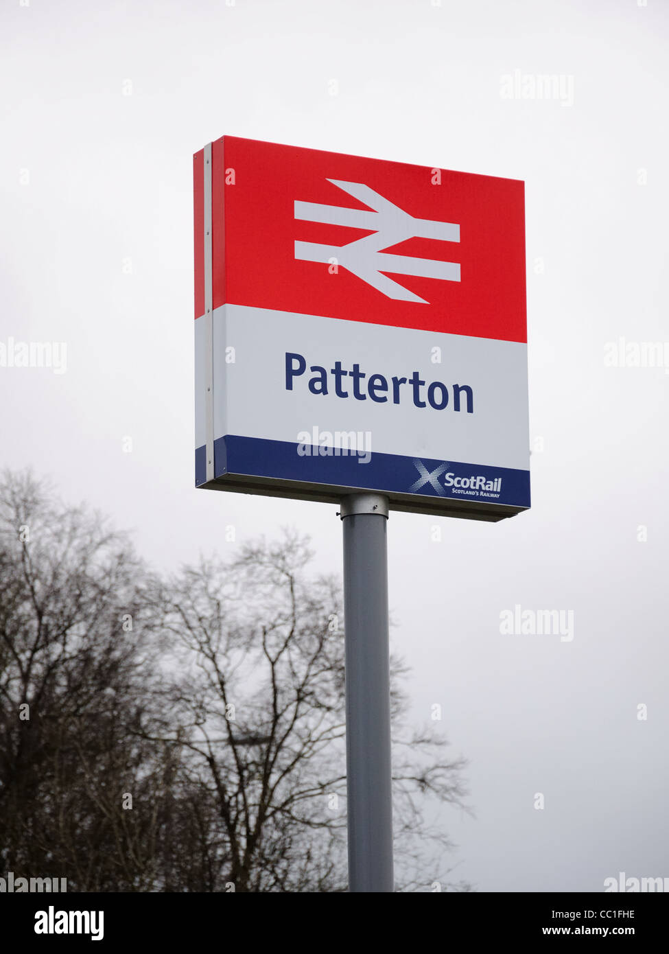 Signpost railway hi-res stock photography and images - Alamy