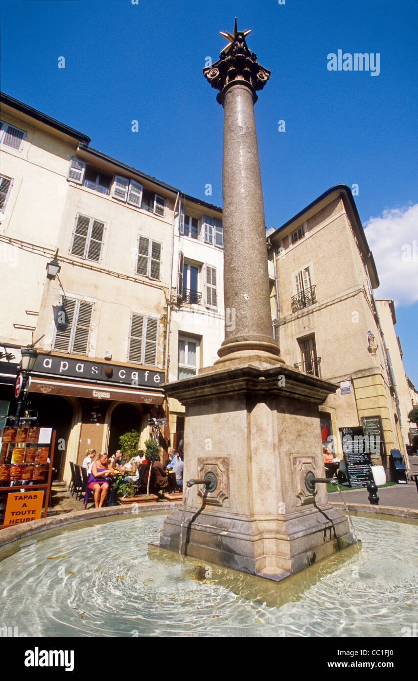 Square aix en provence france hi-res stock photography and images - Alamy