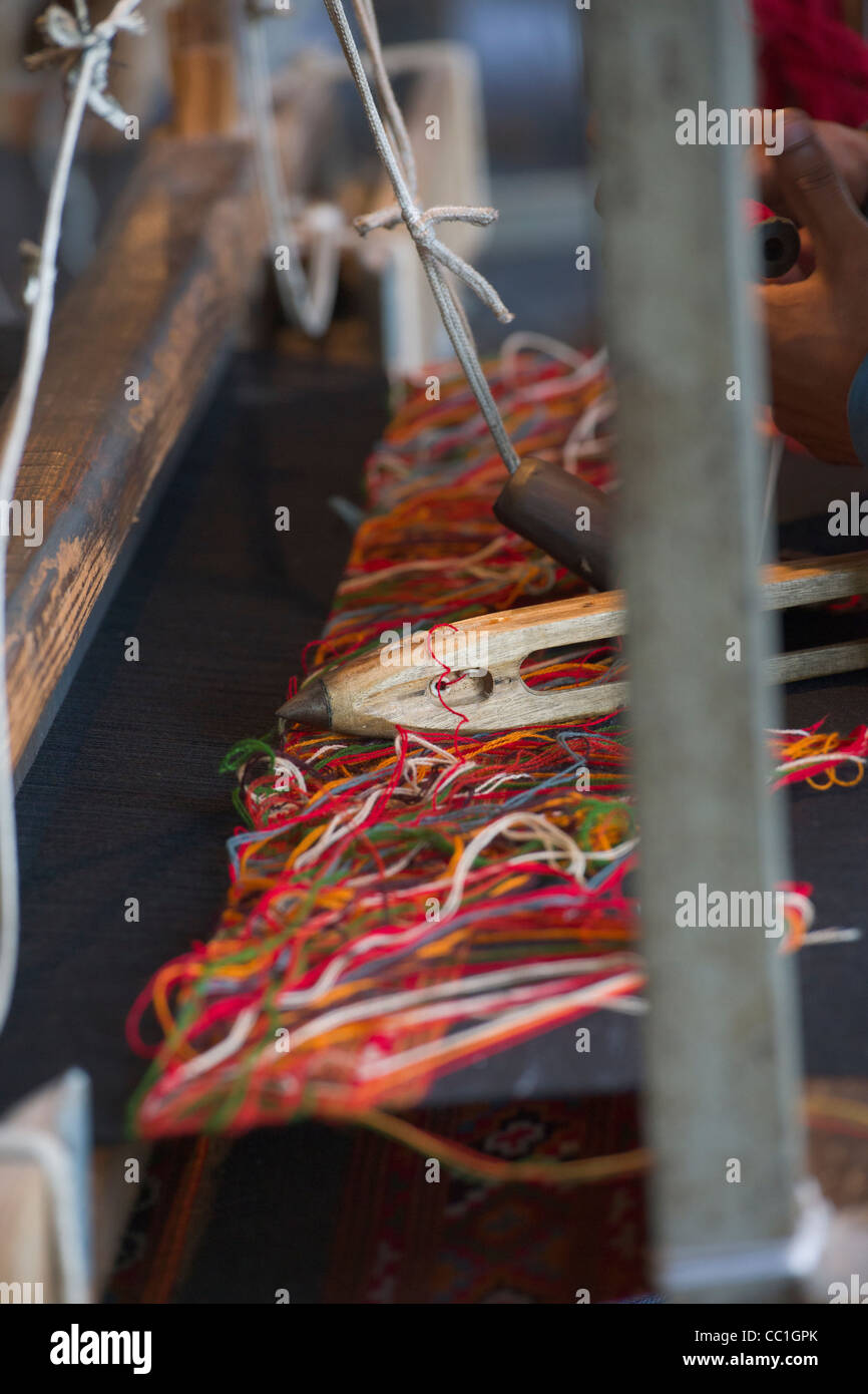 Indian loom hi-res stock photography and images - Alamy