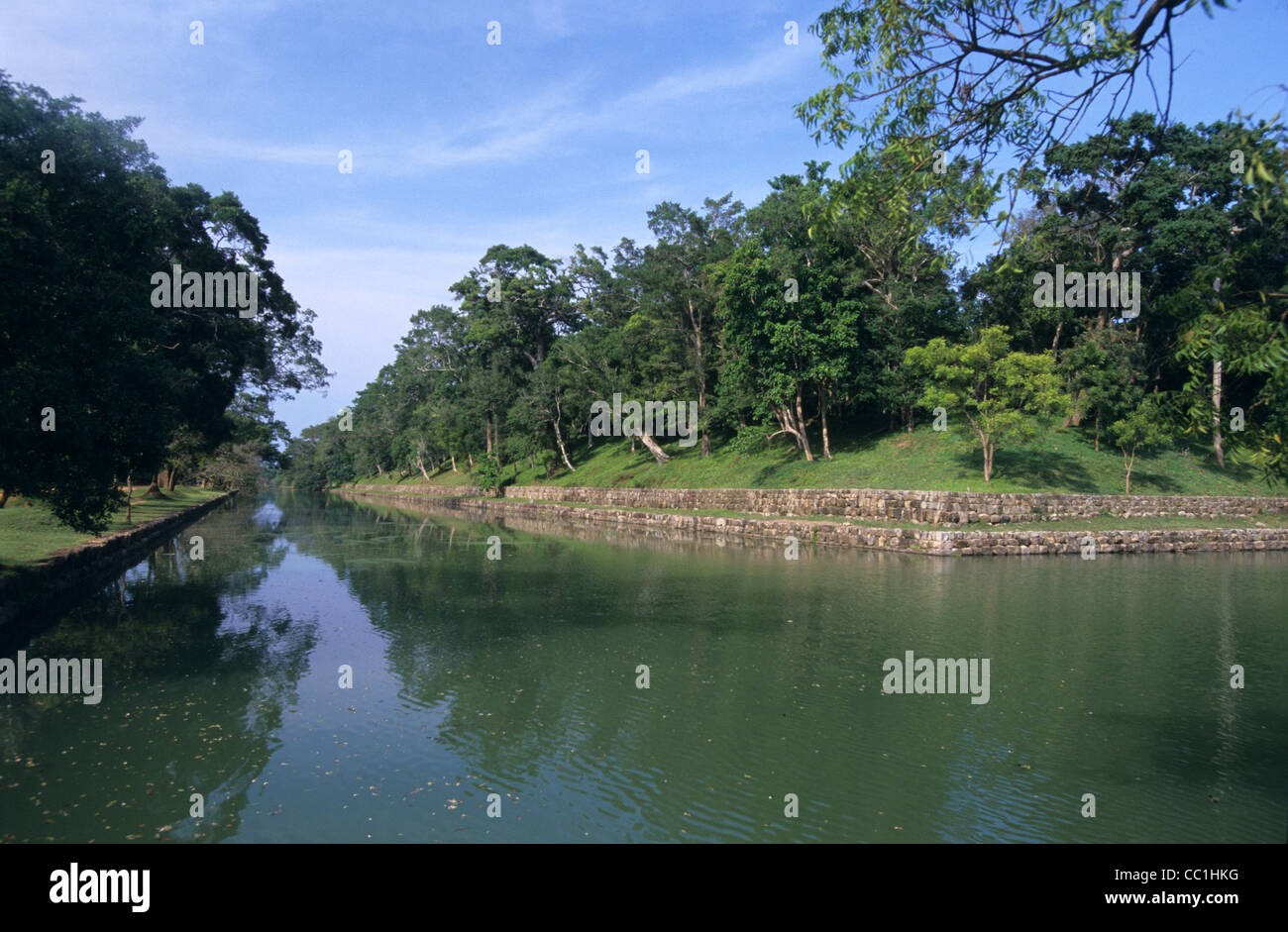 Water canal in garden of Sigiriya fortress, Sri Lanka Stock Photo - Alamy