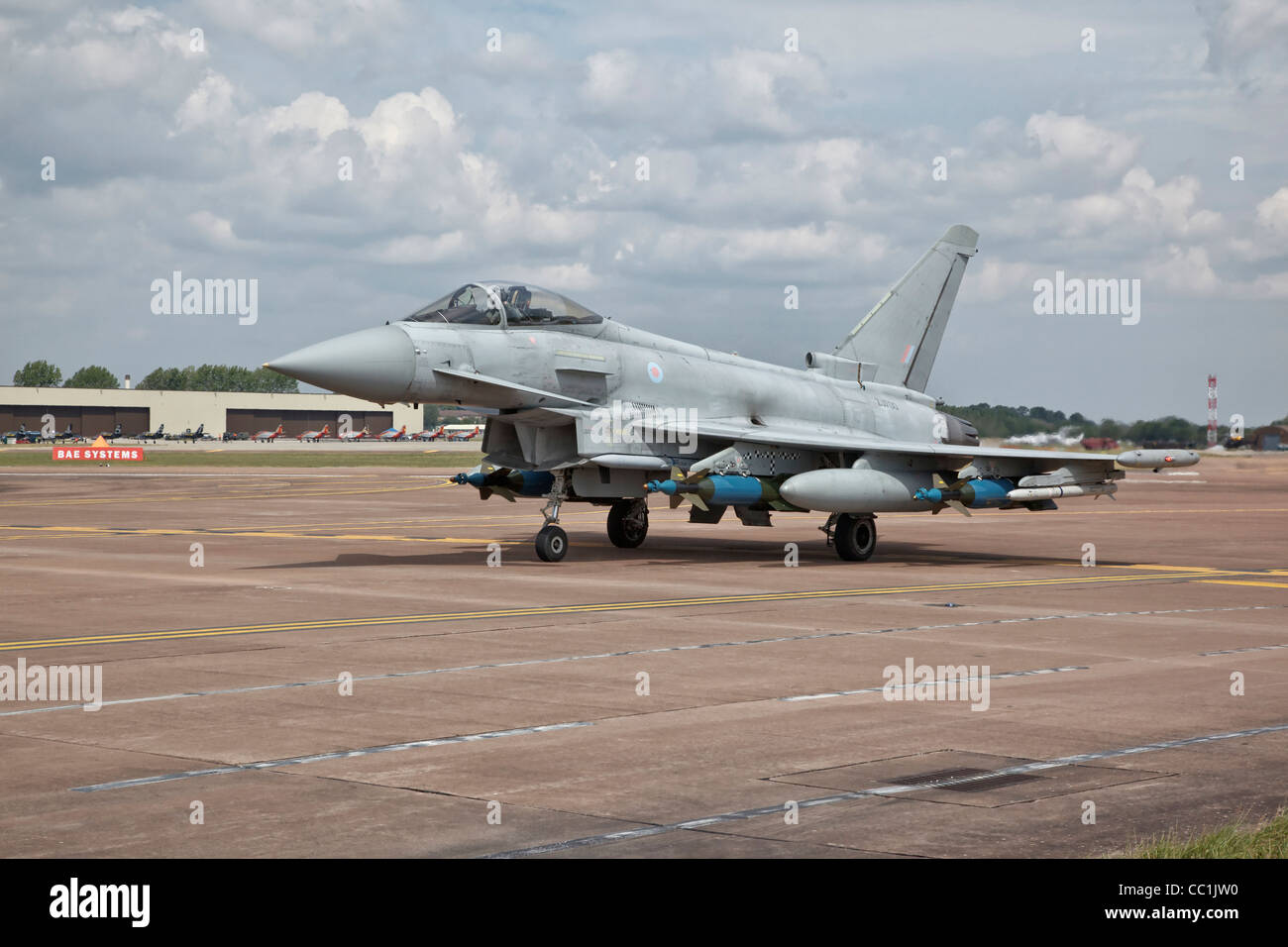 Airfield systems hi-res stock photography and images - Alamy