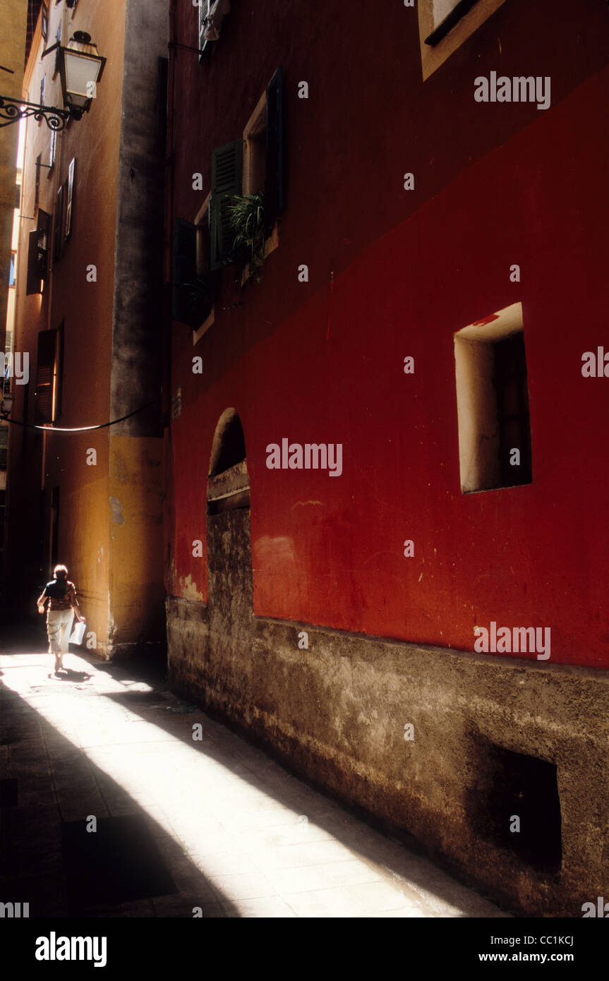 Beautiful building in nice hi-res stock photography and images - Alamy