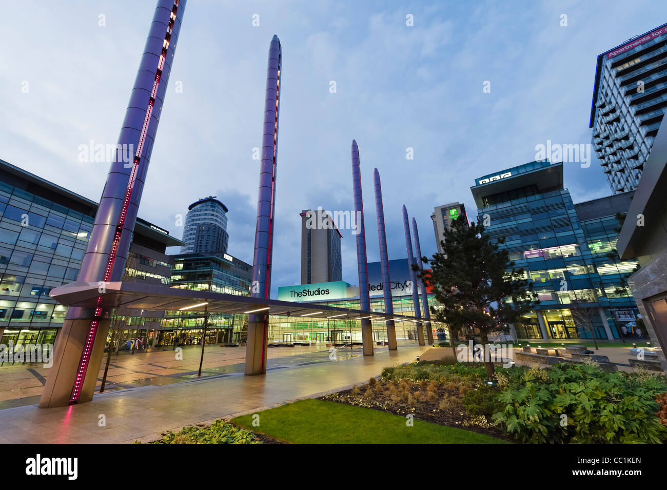 Bbc salford studio hi-res stock photography and images - Alamy