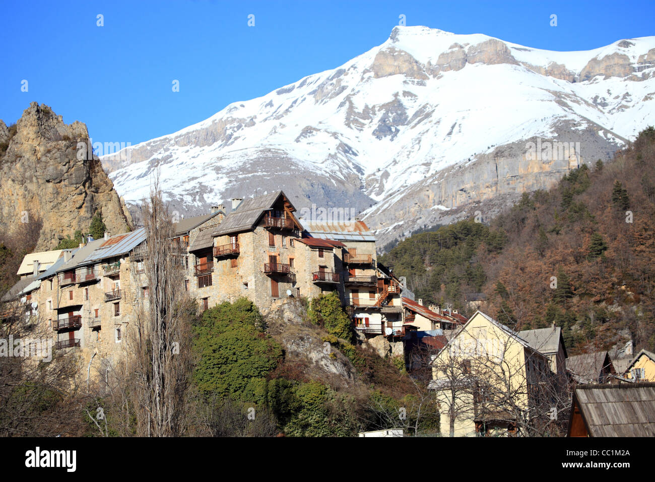 The picturesque village of Peone in the back country of the Alpes ...