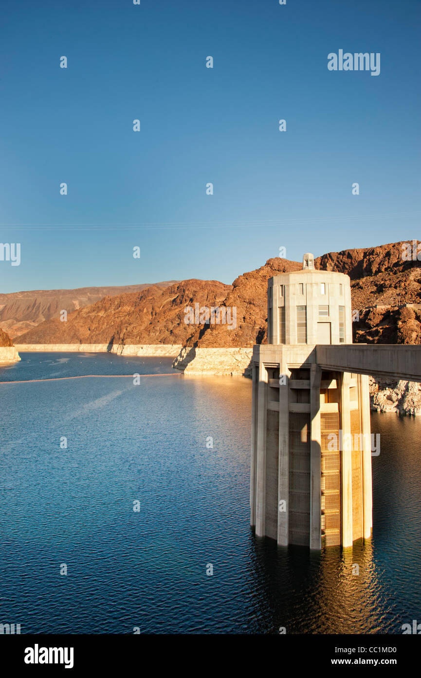 Hoover dam and lake mead hi-res stock photography and images - Alamy
