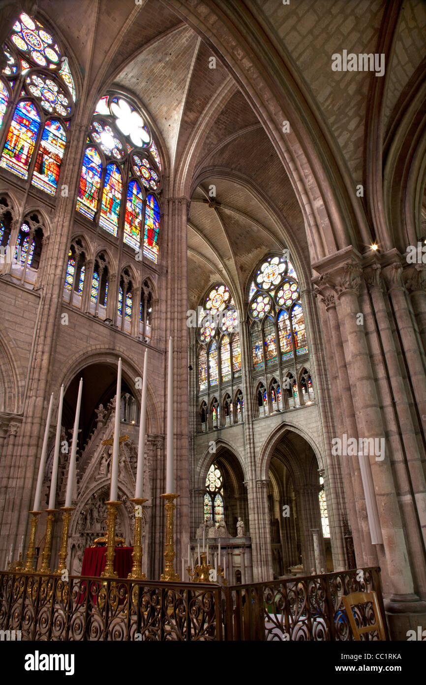 Saint denis cathedral hi-res stock photography and images - Alamy