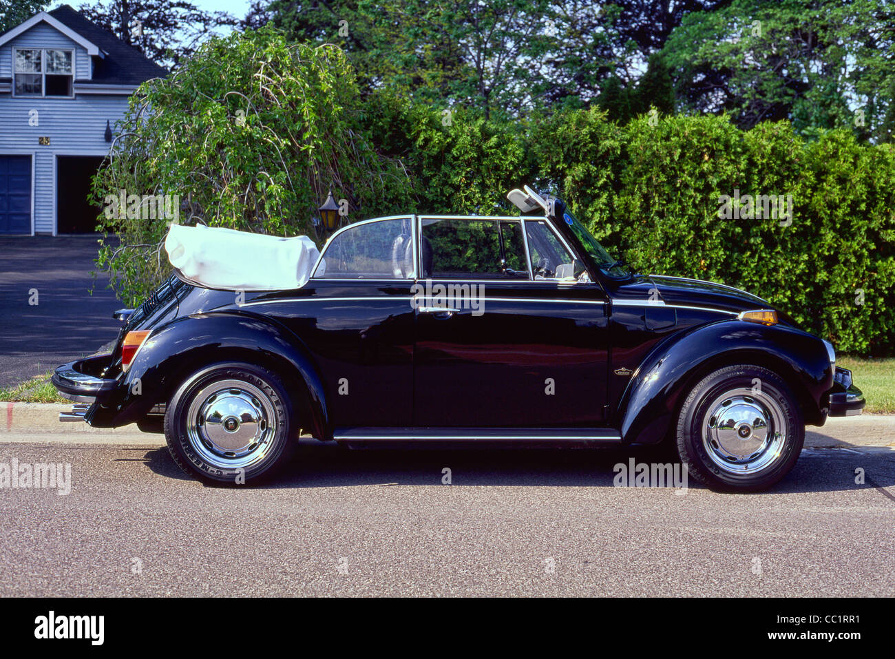 1974 vw beetle hi-res stock photography and images - Alamy