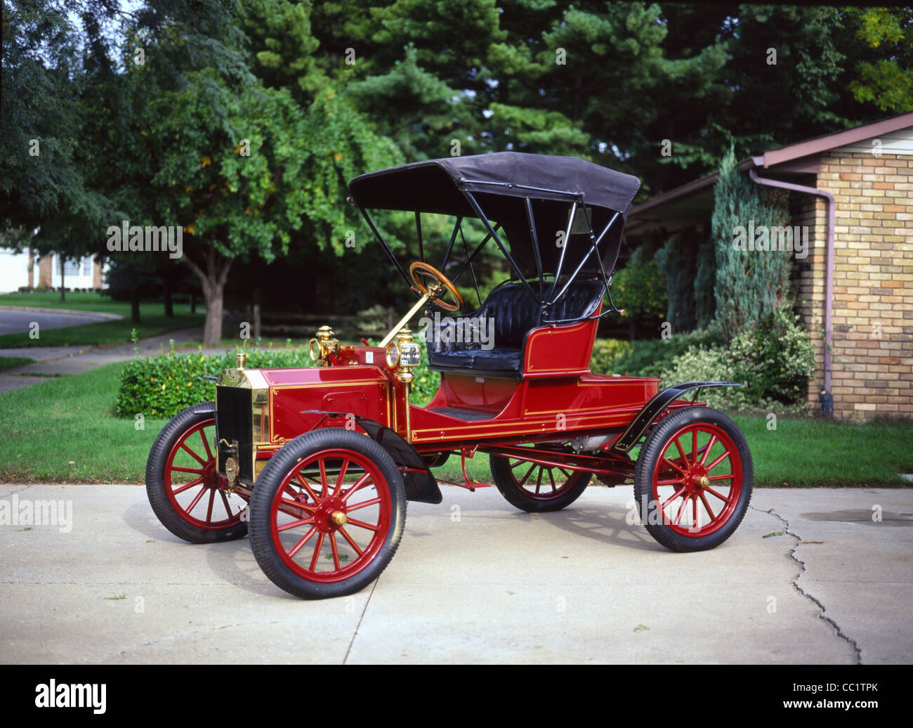 Runabout hi-res stock photography and images - Alamy