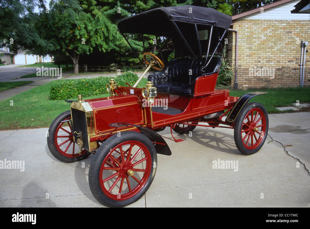 1906 Ford N Runabout Stock Photo - Alamy