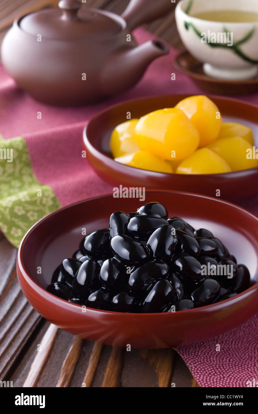 Kuromame hi-res stock photography and images - Alamy