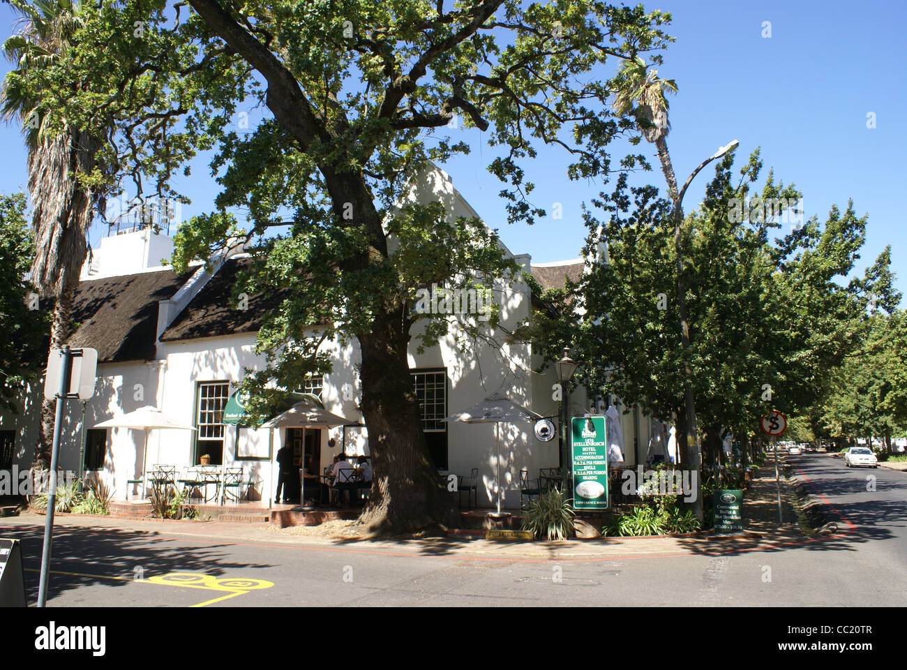 Domestic buildings hi-res stock photography and images - Alamy