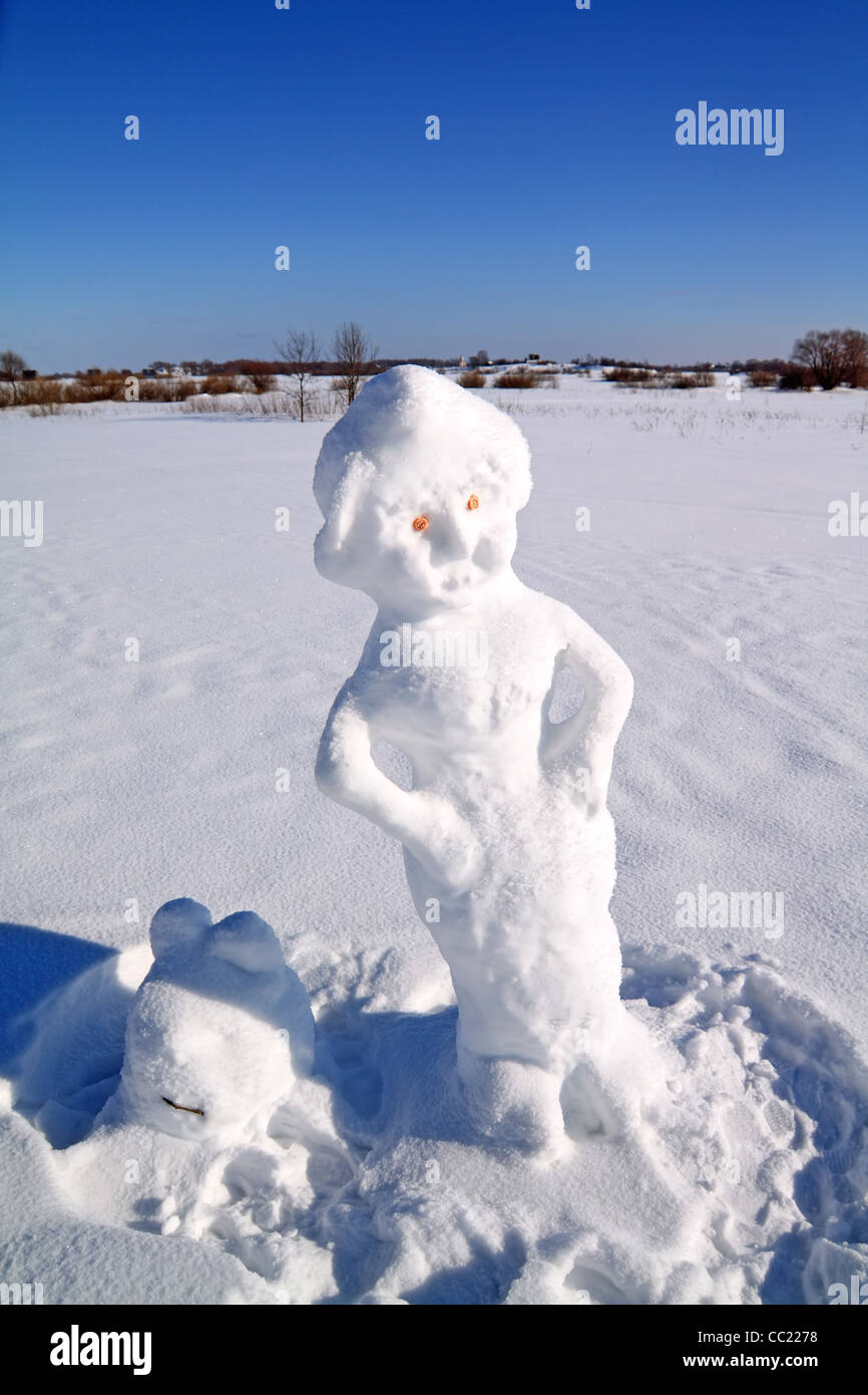 Snowman ice sculpture hi-res stock photography and images - Alamy
