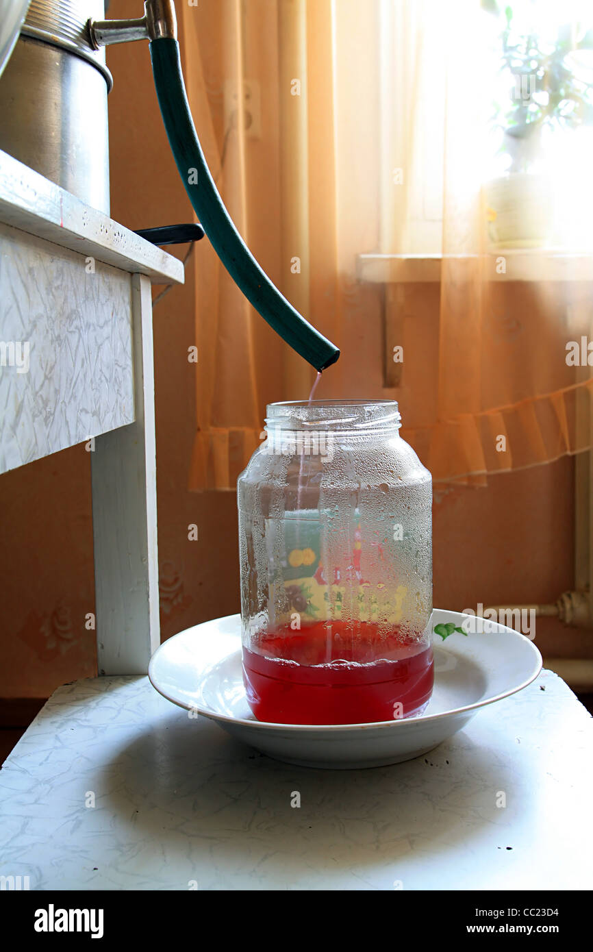 Brew wine hi-res stock photography and images - Alamy