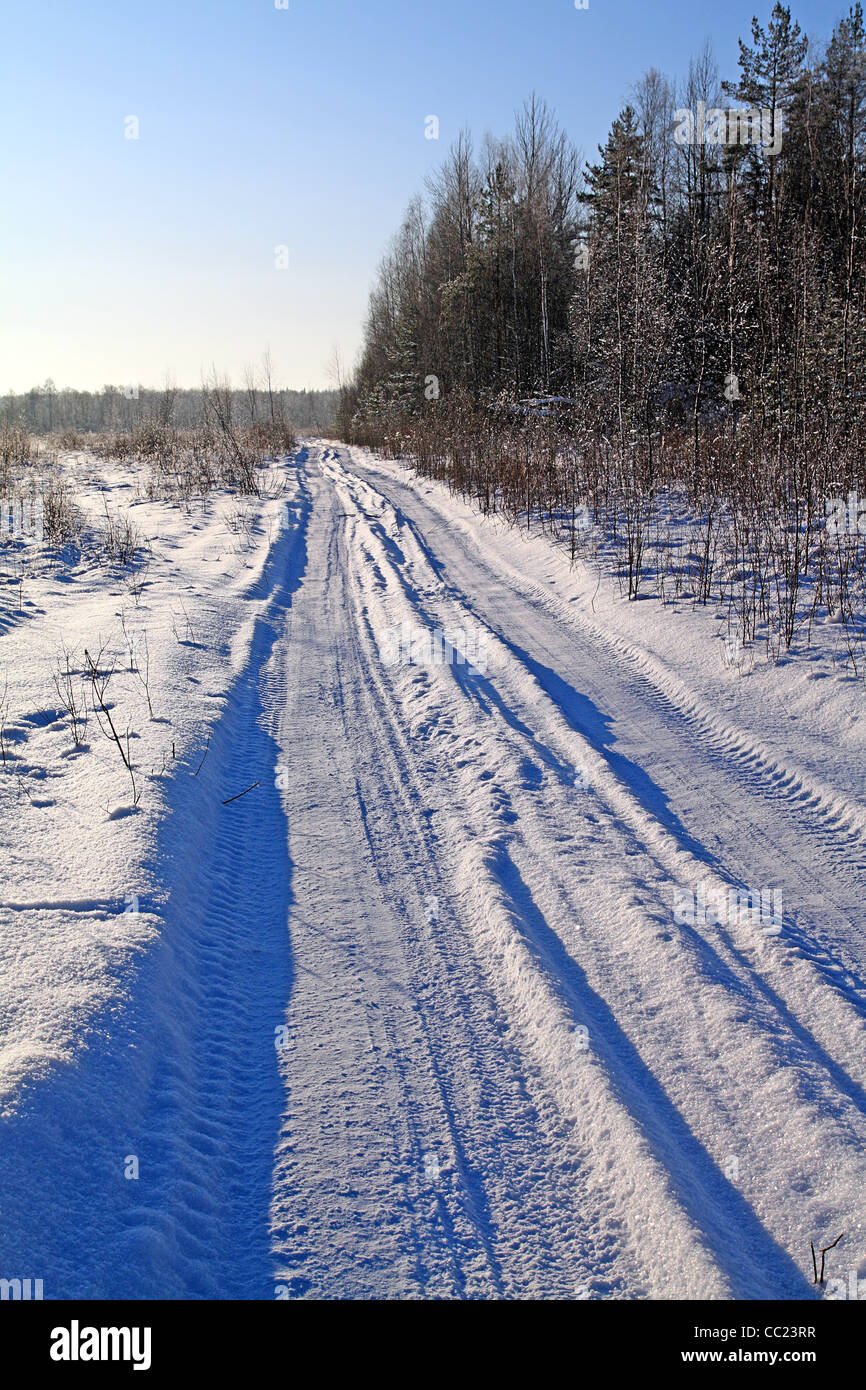 Russian countryside in winter hi-res stock photography and images - Alamy