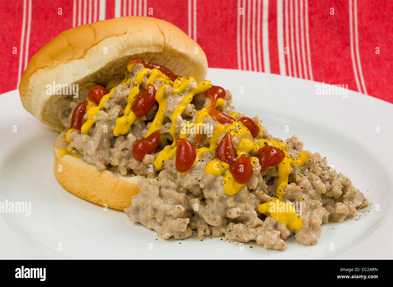 Burger with ketchup mustard hi-res stock photography and images - Alamy