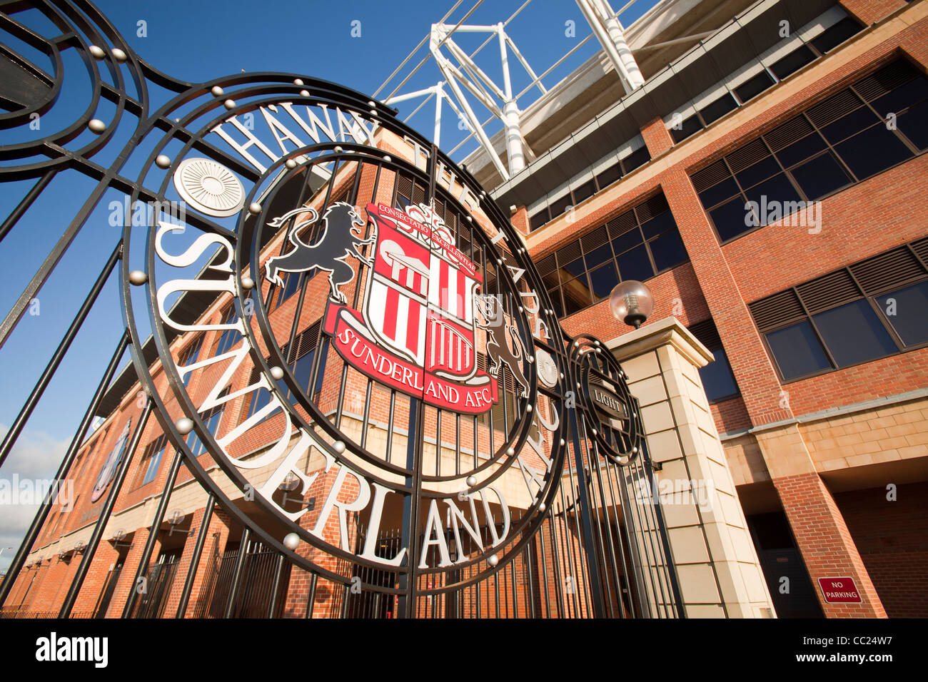 Sunderland football club logo hi-res stock photography and images - Alamy