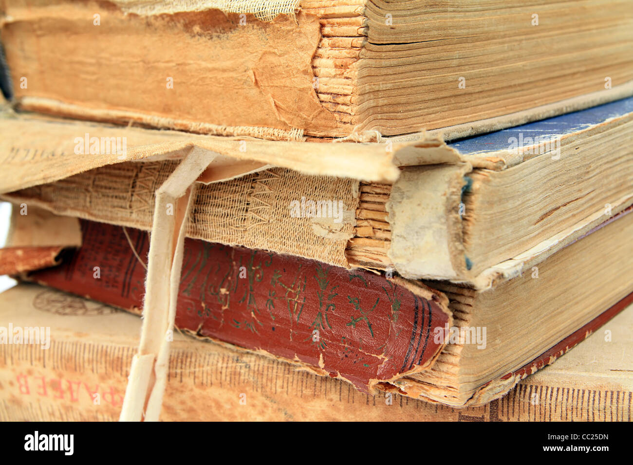 Obsolete books hi-res stock photography and images - Alamy