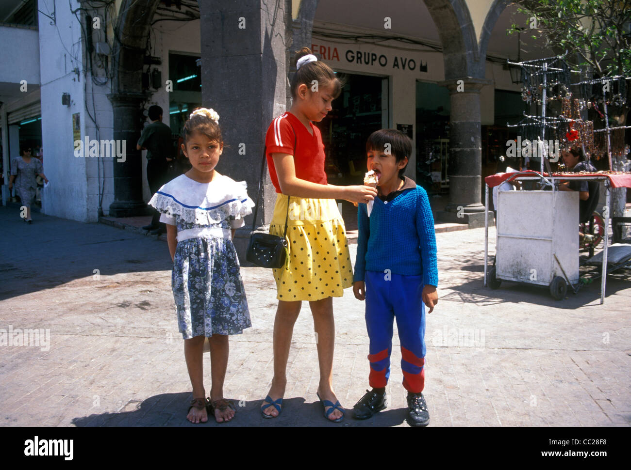 3, three, Mexican children, Mexicans, Mexican, girls, boy, young ...