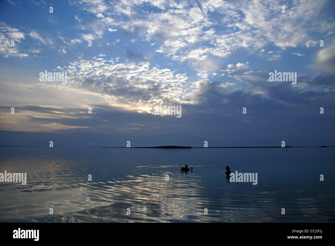 Dead Sea, flock, tourist, beach Stock Photo - Alamy