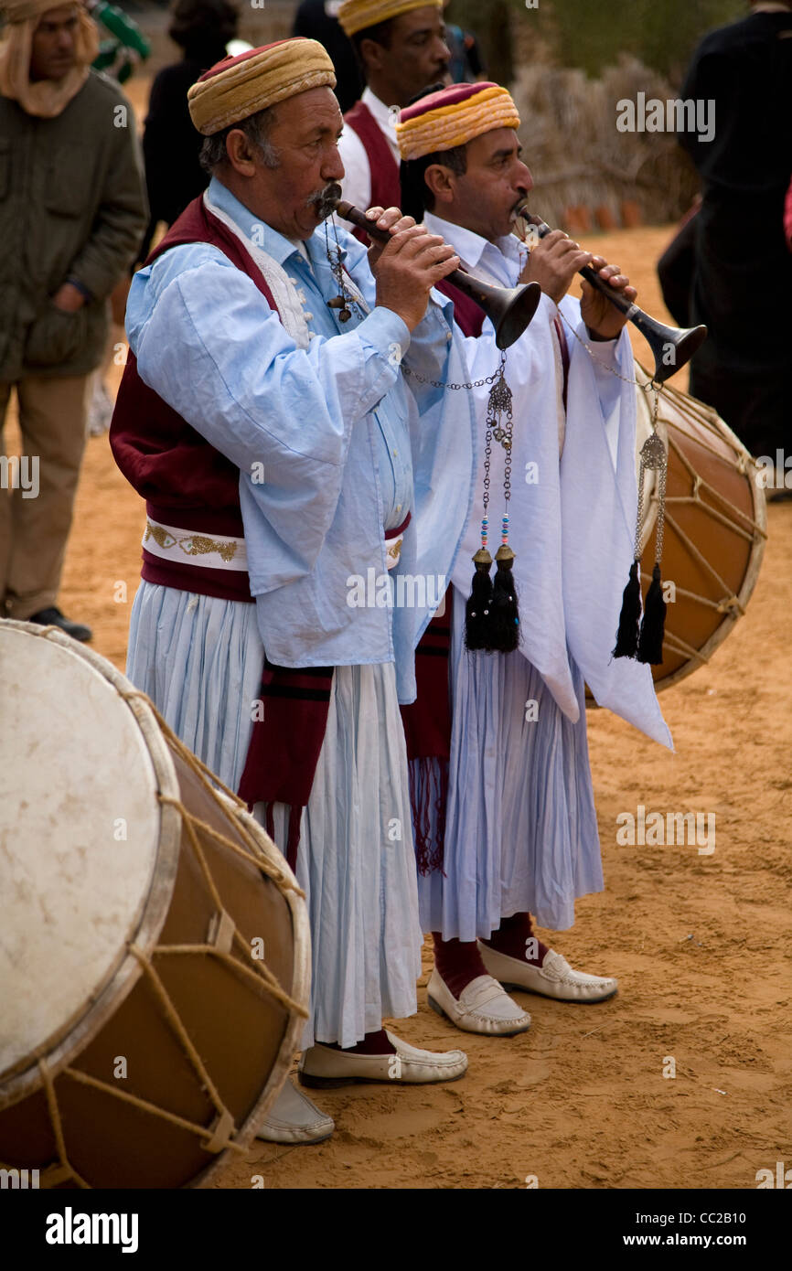 Berber music hi-res stock photography and images - Alamy
