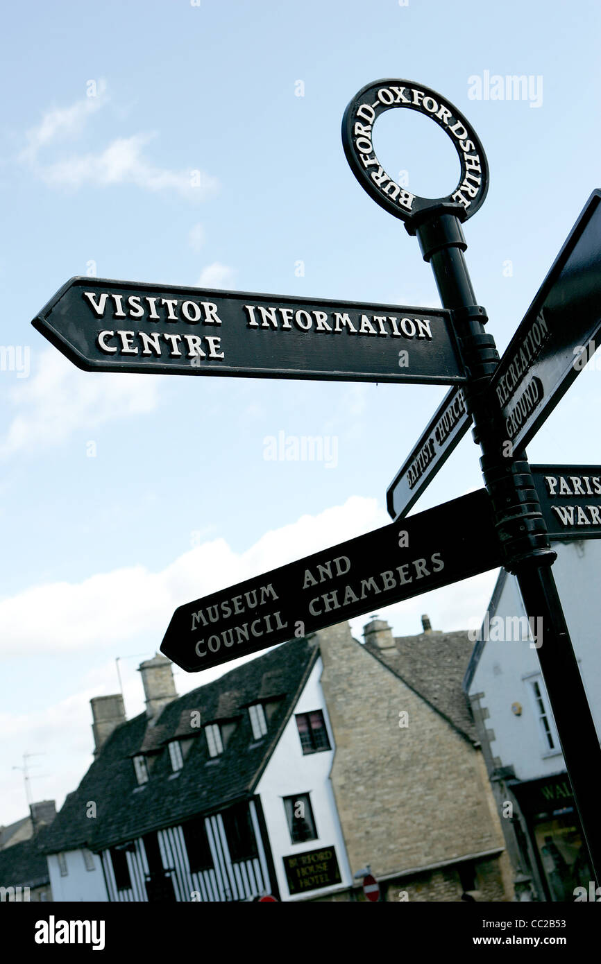 Road Sign In Burford Oxfordshire Stock Photo - Alamy