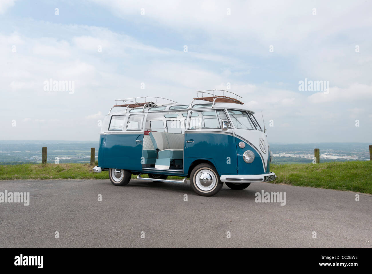 1965 volkswagen camper van hi-res stock photography and images - Alamy
