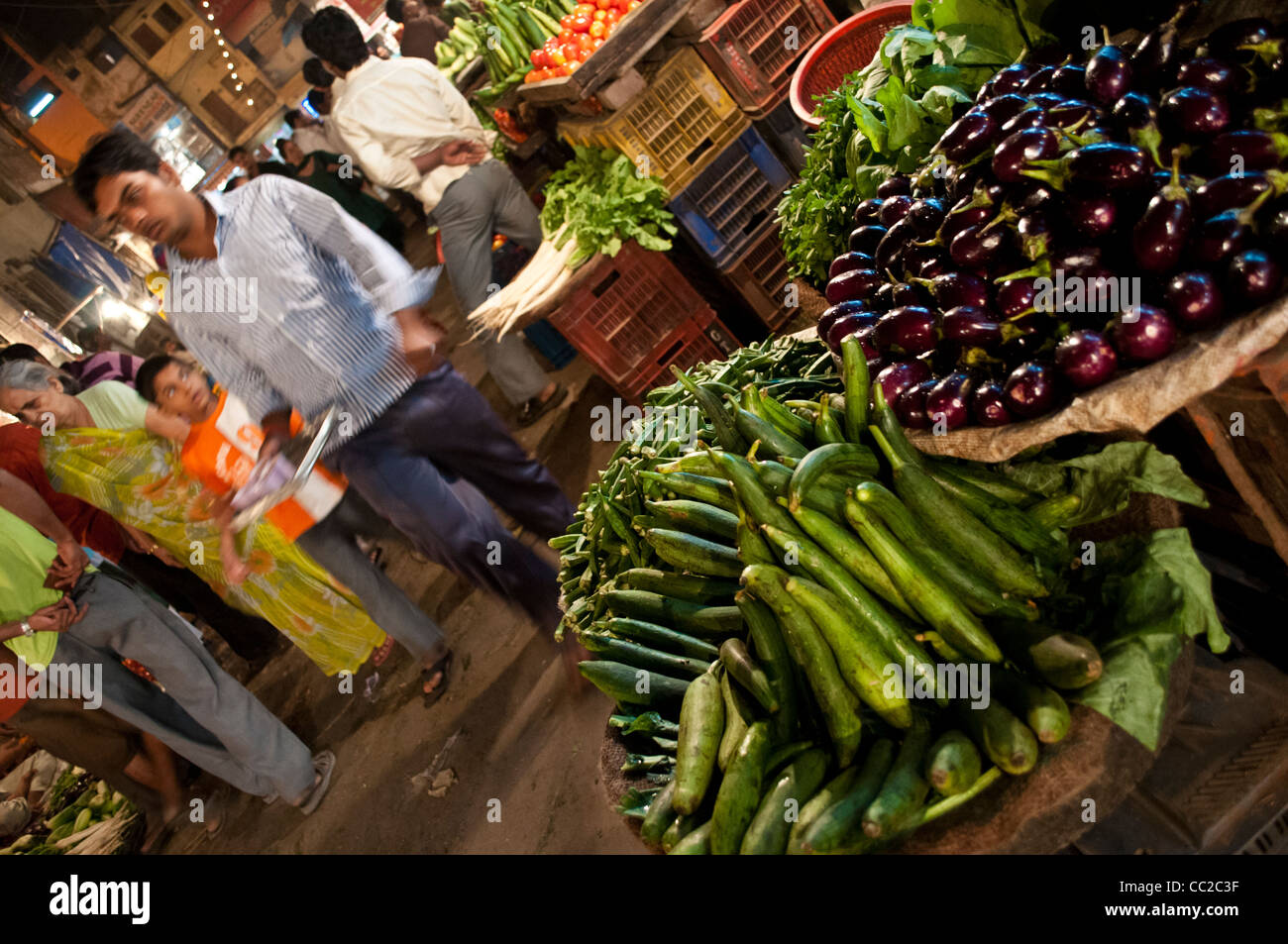 India fruit market hi-res stock photography and images - Alamy