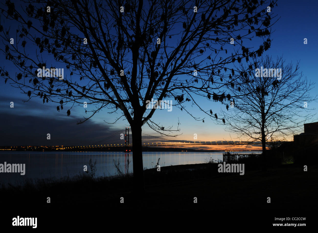 Sunset over the Humber Bridge Stock Photo - Alamy
