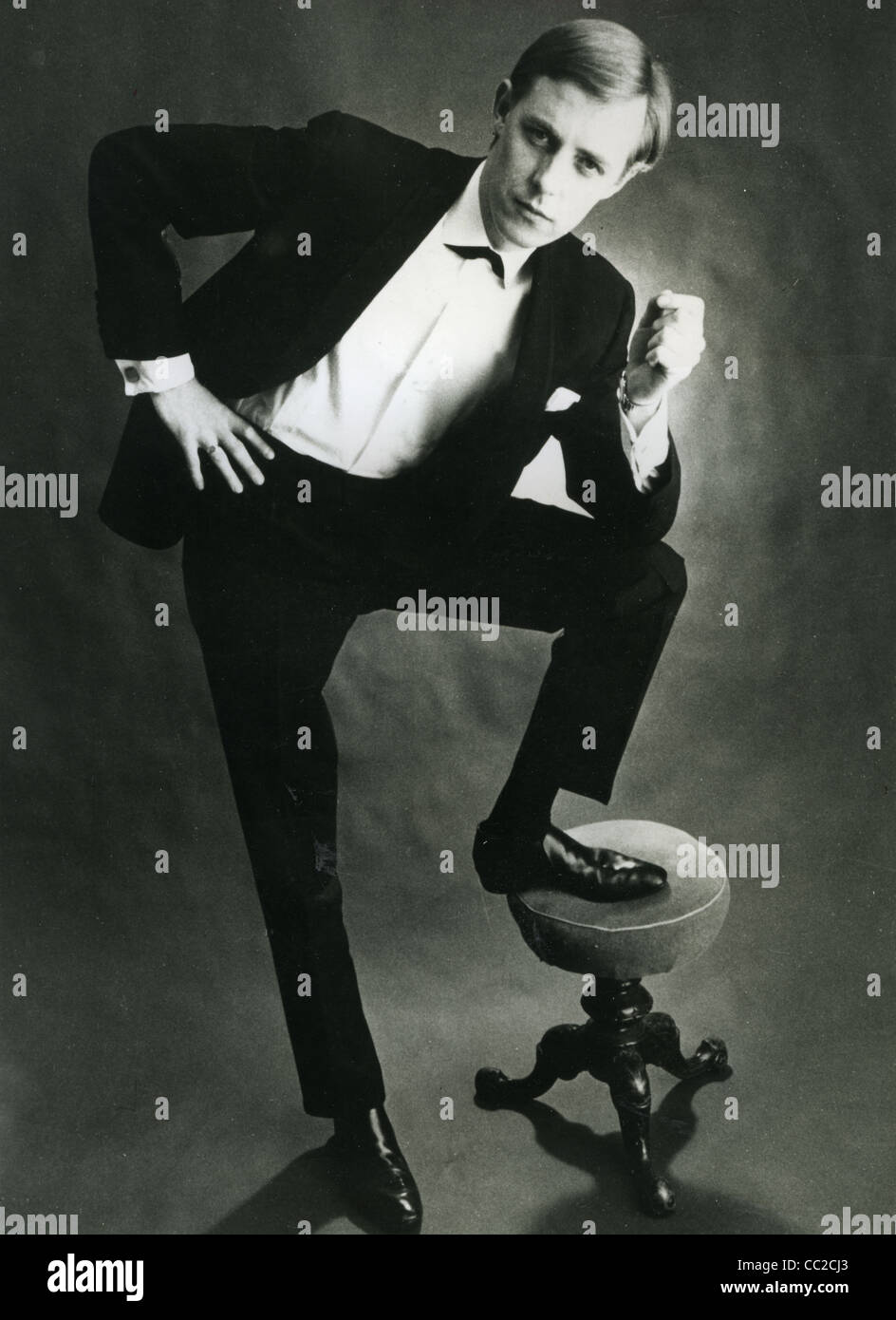 SIMON DEE UK DJ in 1968 Stock Photo - Alamy