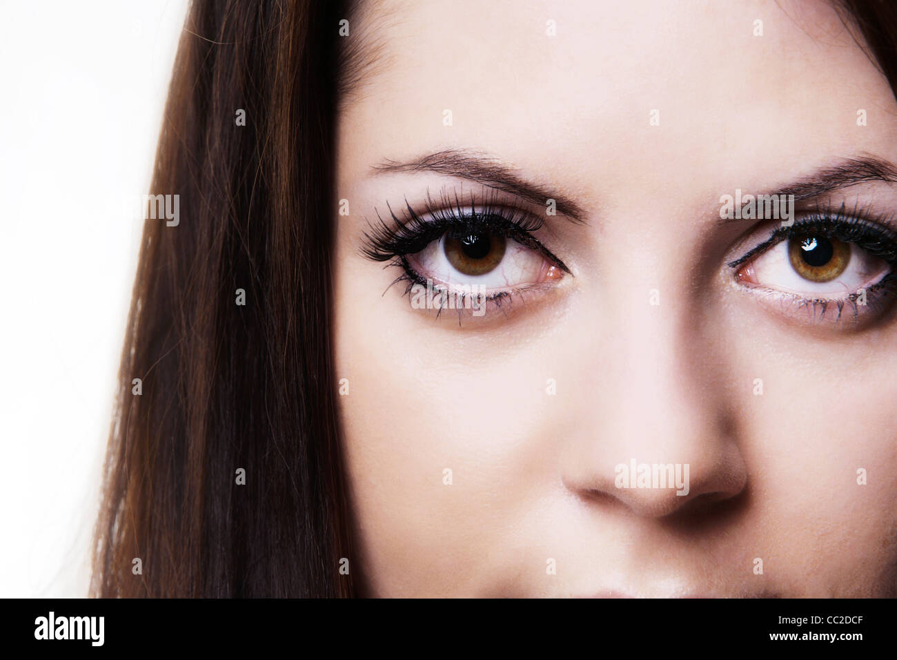 portrait of woman looking into camera close up Stock Photo - Alamy