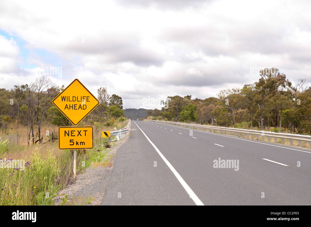 Road sign Wildlife ahead next 5km Stock Photo - Alamy